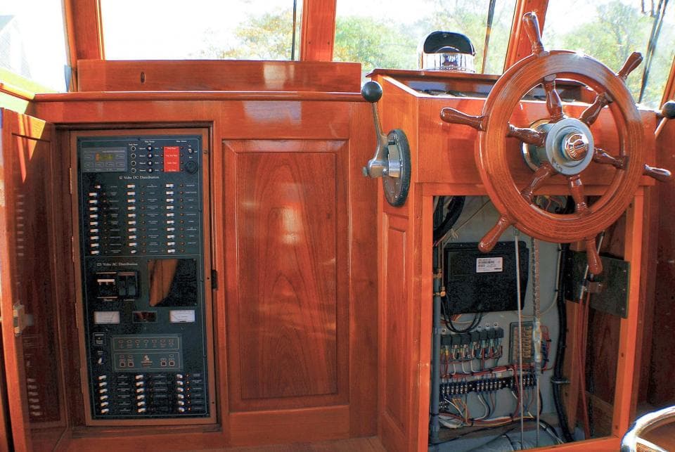ARIEL II | Herreshoff Classic Power Cruiser, Wellington Yacht Partners